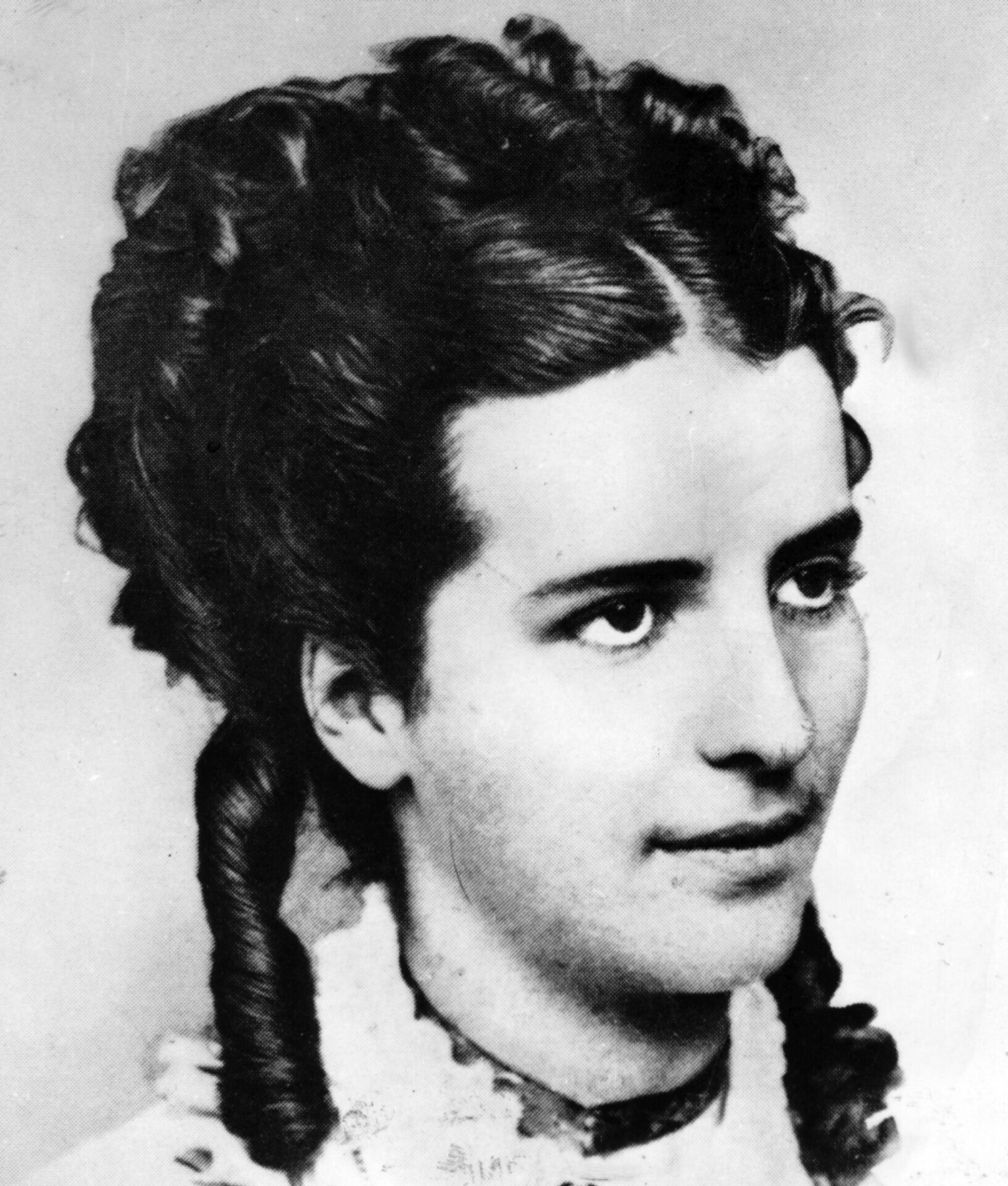 10 kvindelige danske forfattere, du skal kende | Vi Elsker Serier