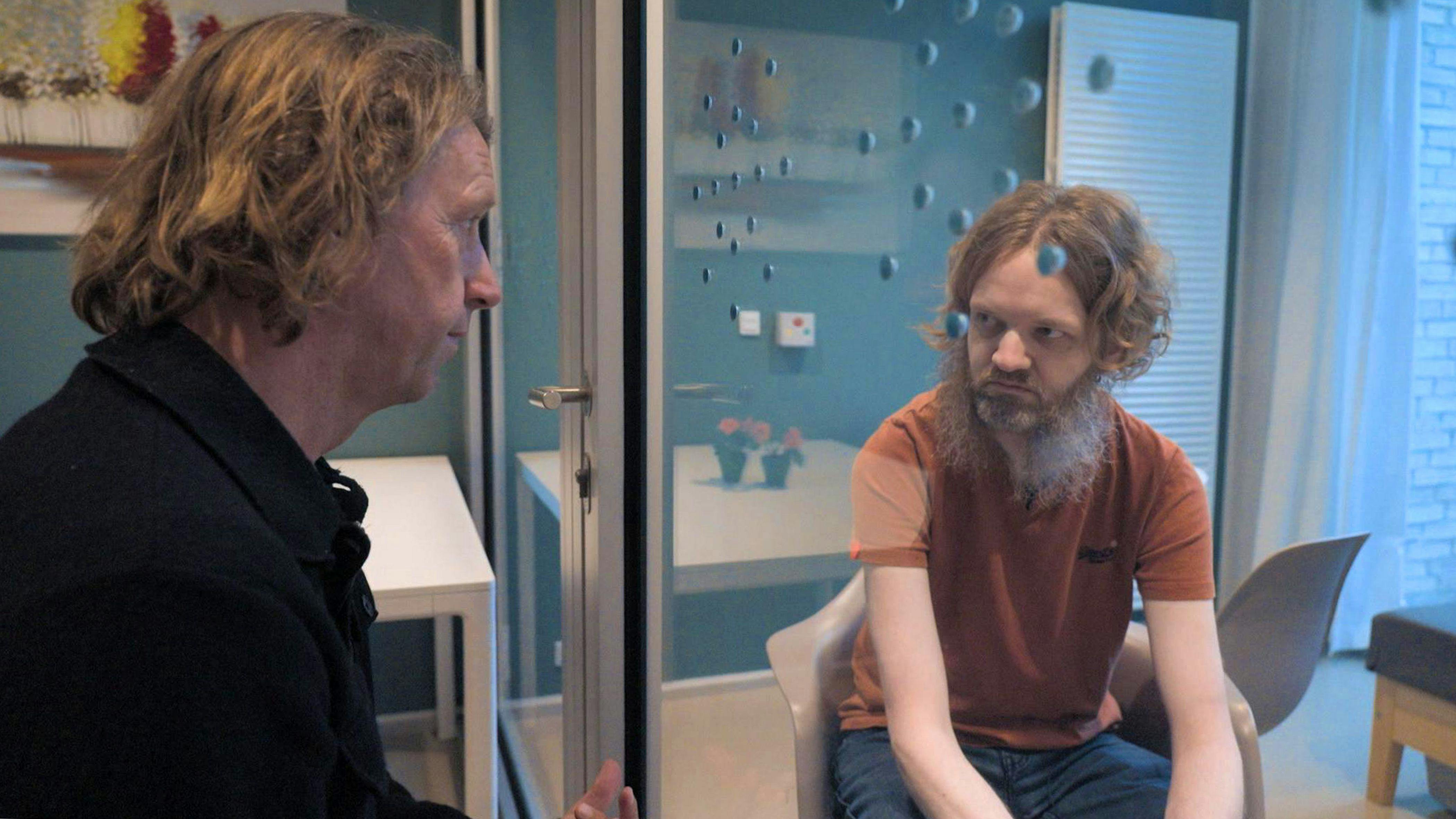 Anmeldelse af 'Anders Agger Indefra: Sikringen' på DR | Vi Elsker Serier