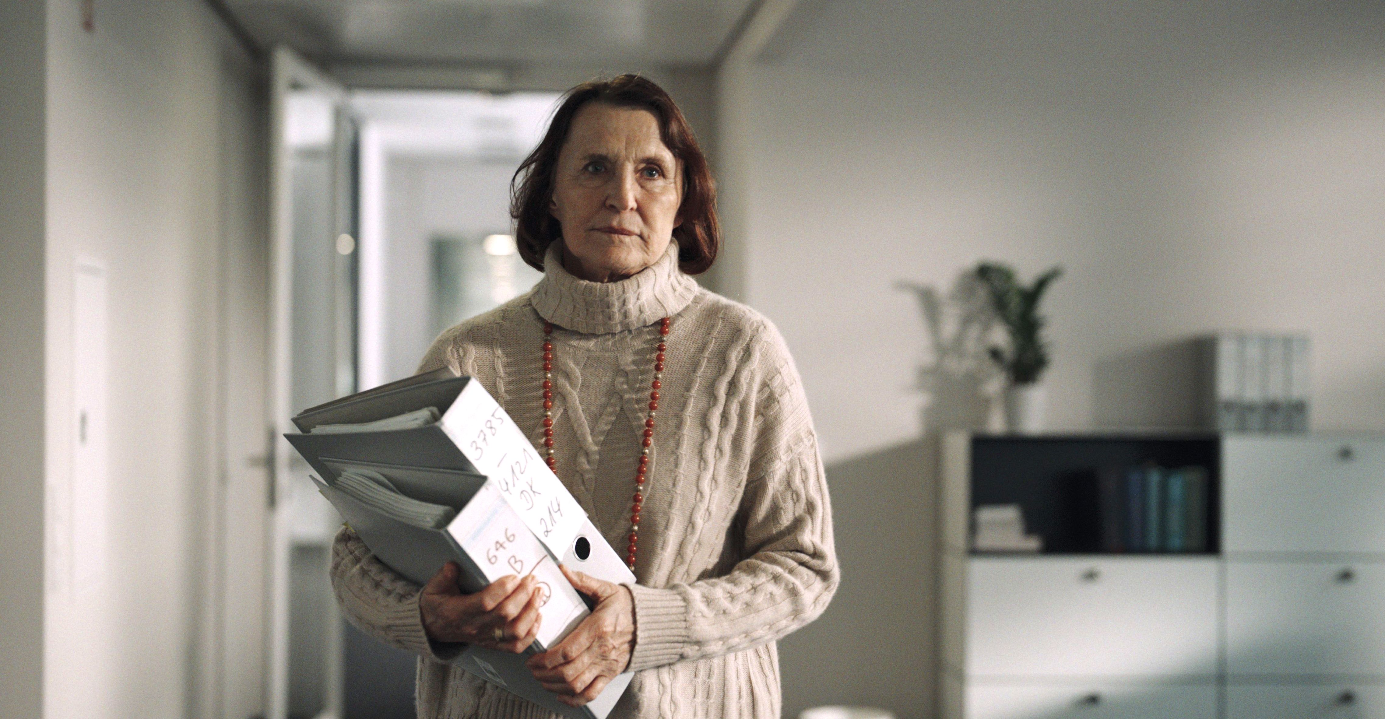 Anmeldelse af 'Andre folks penge' | Vi Elsker Serier