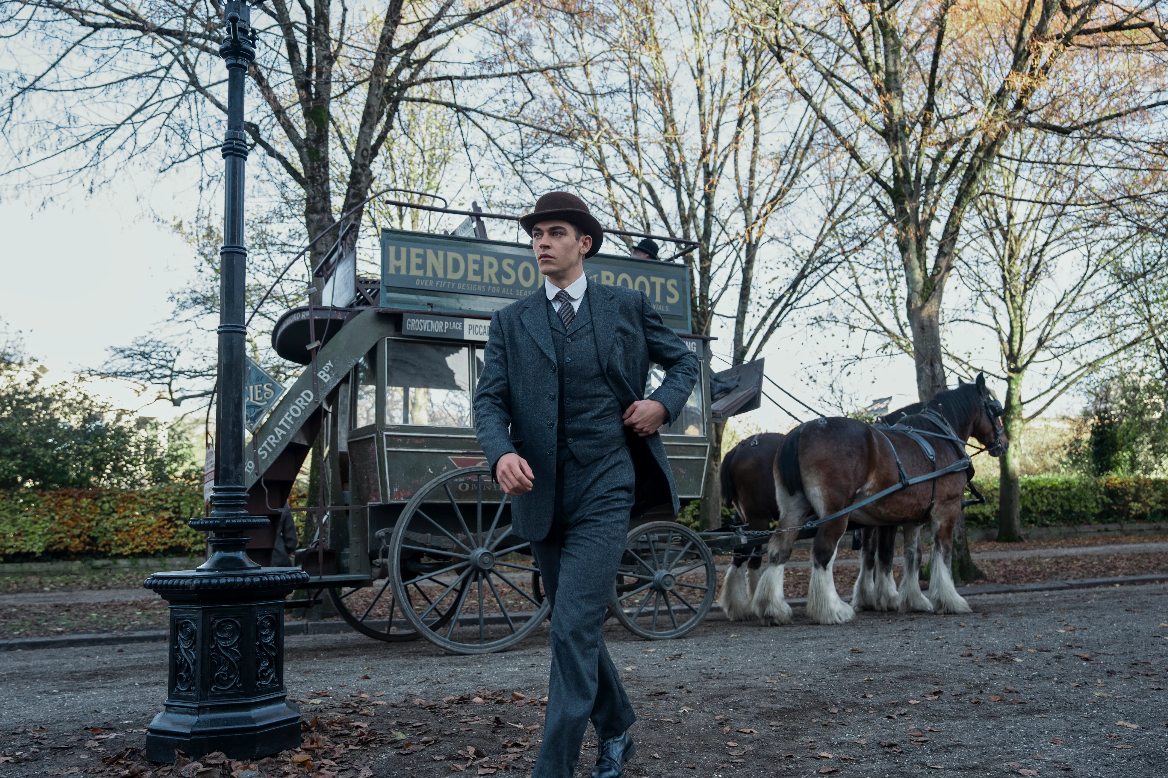 Anmeldelse af 'Young Sherlock' på Prime Video | Vi Elsker Serier